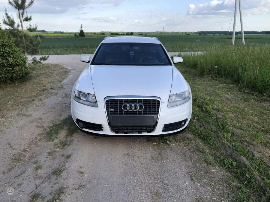 White Audi A6 2008 in Raseiniai, with an engine capacity of 2.00 L and mileage of 249 thousand km for 2500 €, photo 6 on AUTOMOTO.COM.LV