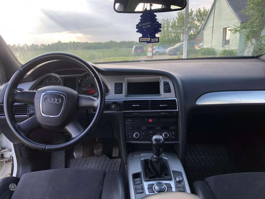 White Audi A6 2008 in Raseiniai, with an engine capacity of 2.00 L and mileage of 249 thousand km for 2500 €, photo 8 on AUTOMOTO.COM.LV