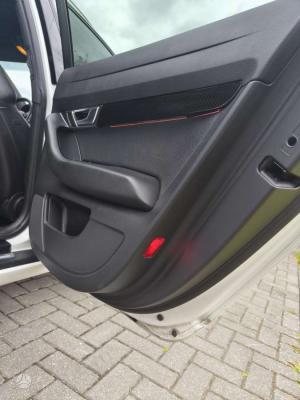 Balts Audi A6 2008 Viļņa, ar dzinēja tilpumu 2.97 L un nobraukumu 260 tūkst. km par 4999 €, foto 20 vietnē AUTOMOTO.COM.LV