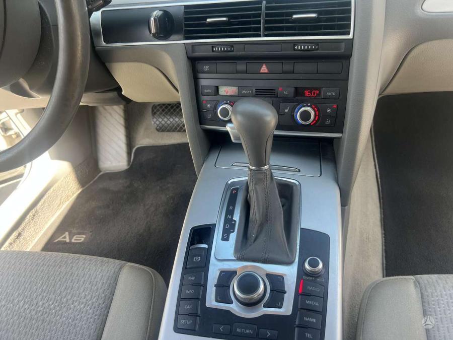 Balts Audi A6 2009 Prienai, ar dzinēja tilpumu 2.70 L un nobraukumu 299 tūkst. km par 3950 €, foto 20 vietnē AUTOMOTO.COM.LV