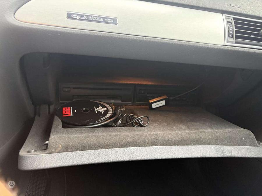 White Audi A6 2009 in Vilnius, with an engine capacity of 2.97 L and mileage of 318 thousand km for 5650 €, photo 9 on AUTOMOTO.COM.LV