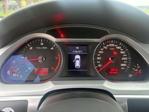 Balts Audi A6 2009 Marijampole, ar dzinēja tilpumu 2.97 L un nobraukumu 295 tūkst. km par 5000 €, foto 8 vietnē AUTOMOTO.COM.LV