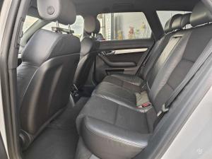 White Audi A6 2009 in Vilnius, with an engine capacity of 2.97 L and mileage of 291 thousand km for 6350 €, photo 25 on AUTOMOTO.COM.LV
