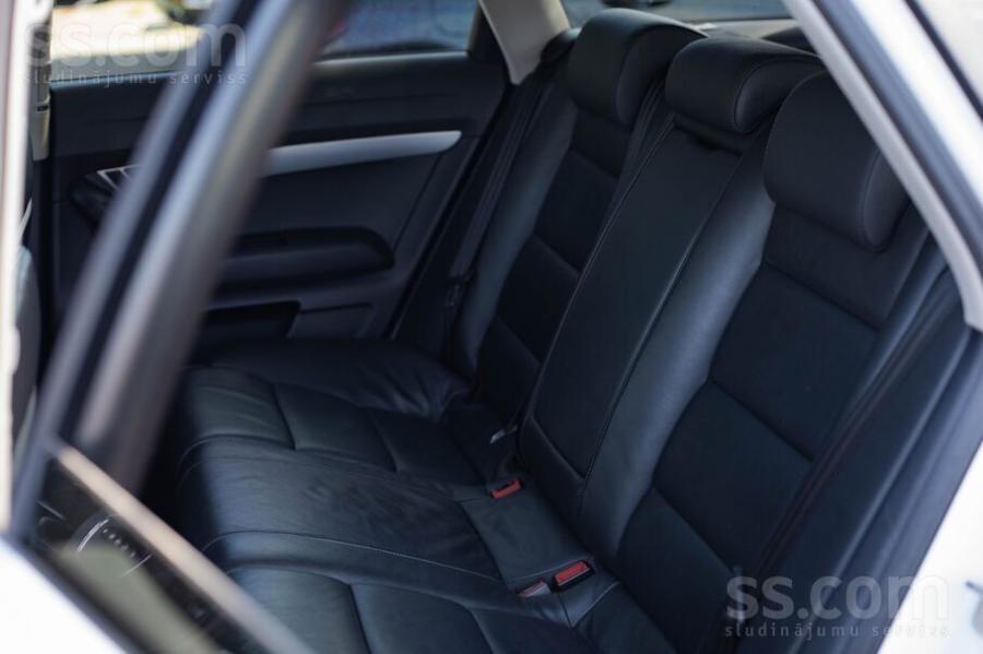 White Audi A6 2009 in Riga, with an engine capacity of 3.00 L and mileage of 334 thousand km for 6290 €, photo 11 on AUTOMOTO.COM.LV