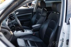 White Audi A6 2009 in Riga, with an engine capacity of 3.00 L and mileage of 334 thousand km for 6290 €, photo 12 on AUTOMOTO.COM.LV
