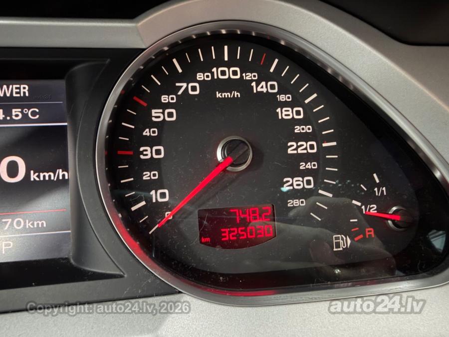 Balts Audi A6 2010 Tallina, ar dzinēja tilpumu 3.00 L un nobraukumu 325 tūkst. km par 6200 €, foto 24 vietnē AUTOMOTO.COM.LV
