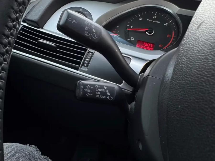 White Audi A6 2010 in Riga, with an engine capacity of 3.00 L and mileage of 311 thousand km for 5390 €, photo 34 on AUTOMOTO.COM.LV