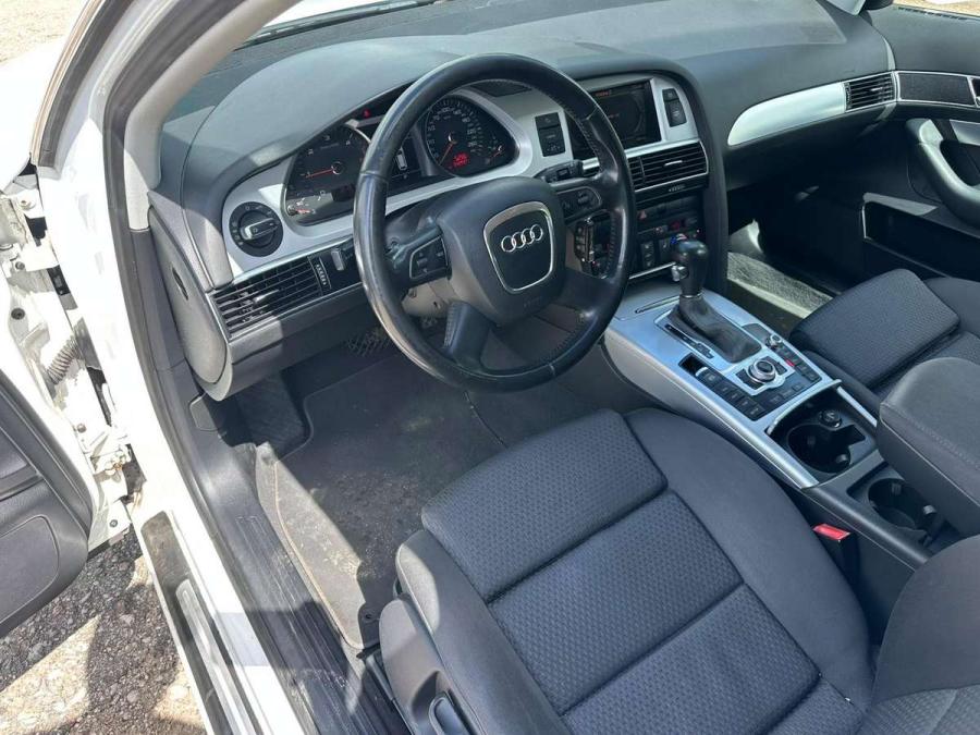 White Audi A6 2010 in Jurbarkas, with an engine capacity of 2.00 L and mileage of 300 thousand km for 3599 €, photo 11 on AUTOMOTO.COM.LV