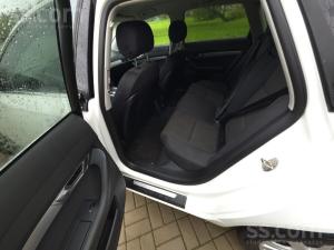 White Audi A6 2010 in Jelgava, with an engine capacity of 2.70 L and mileage of 294 thousand km for 4580 €, photo 7 on AUTOMOTO.COM.LV