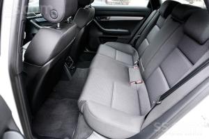 White Audi A6 2010 in Riga, with an engine capacity of 2.70 L and mileage of 306 thousand km for 6990 €, photo 9 on AUTOMOTO.COM.LV