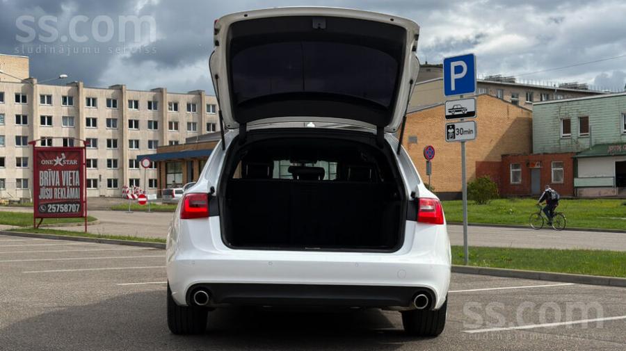 White Audi A6 2011 in Daugavpils, with an engine capacity of 3.00 L and mileage of 291 thousand km for 10950 €, photo 9 on AUTOMOTO.COM.LV