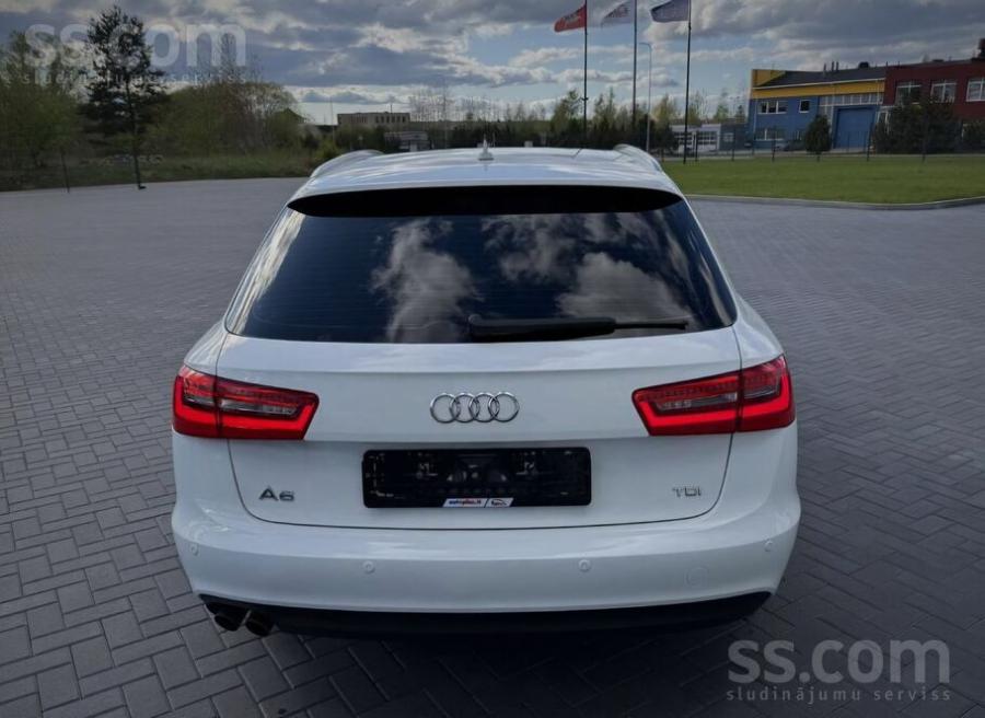 White Audi A6 2012 in Vilnius, with an engine capacity of 2.00 L and mileage of 243 thousand km for 11300 €, photo 5 on AUTOMOTO.COM.LV