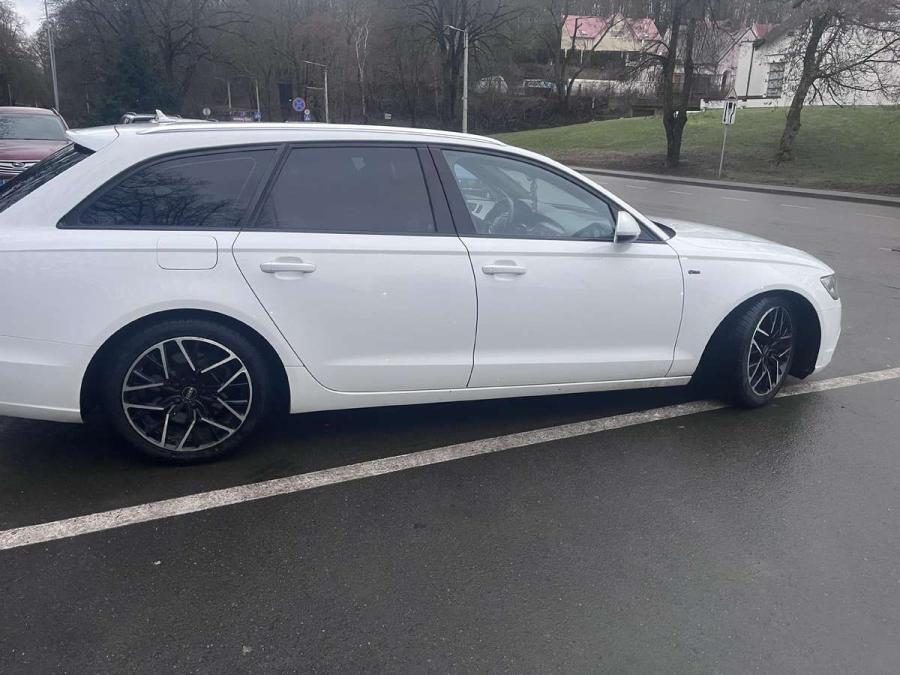 White Audi A6 2012 in Vilnius, with an engine capacity of 2.97 L and mileage of 307 thousand km for 10300 €, photo 4 on AUTOMOTO.COM.LV