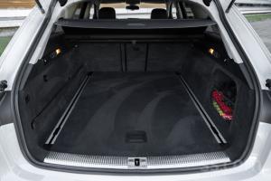 Balts Audi A6 2012 Jūrmala, ar dzinēja tilpumu 3.00 L un nobraukumu 322 tūkst. km par 11999 €, foto 26 vietnē AUTOMOTO.COM.LV