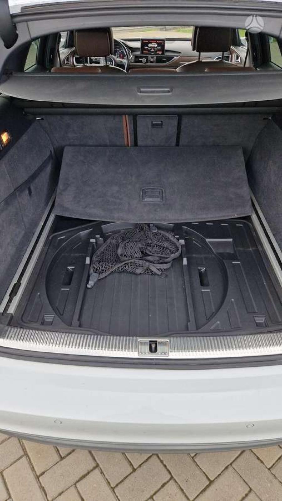 Balts Audi A6 2012 Alīta, ar dzinēja tilpumu 2.97 L un nobraukumu 320 tūkst. km par 12900 €, foto 24 vietnē AUTOMOTO.COM.LV