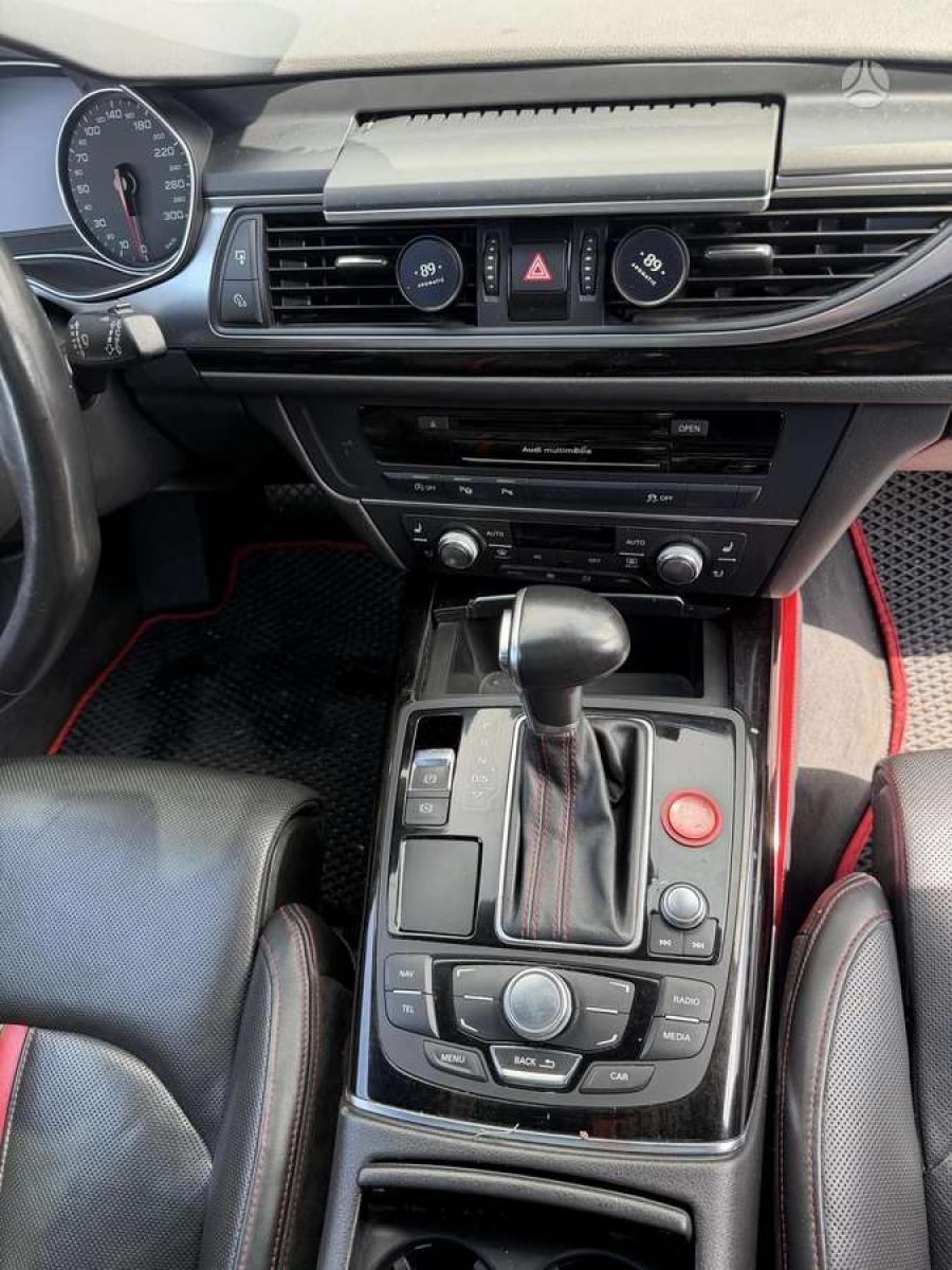 White Audi A6 2012 in Marijampole, with an engine capacity of 3.00 L and mileage of 281 thousand km for 8800 €, photo 9 on AUTOMOTO.COM.LV