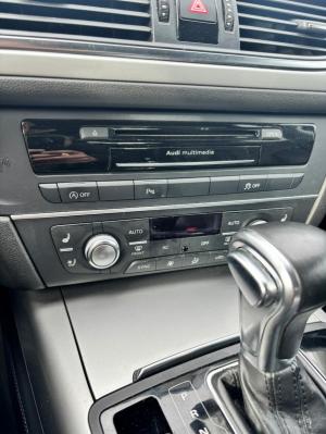 White Audi A6 2012 in Narva, with an engine capacity of 3.00 L and mileage of 352 thousand km for 6900 €, photo 12 on AUTOMOTO.COM.LV