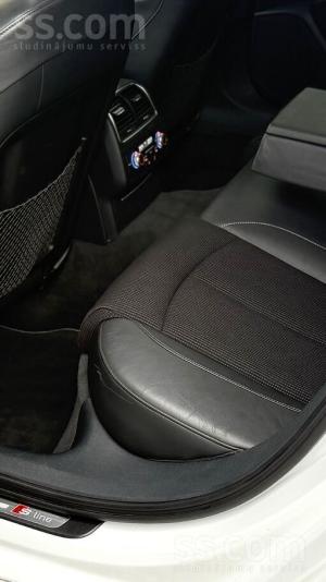 White Audi A6 2013 in Riga, with an engine capacity of 3.00 L and mileage of 165 thousand km for 17500 €, photo 13 on AUTOMOTO.COM.LV