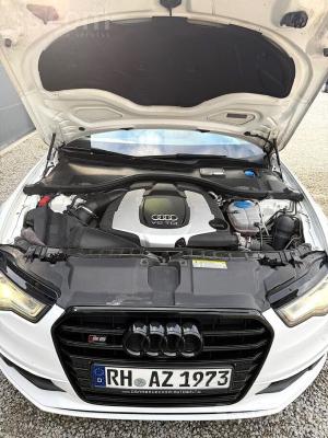 White Audi A6 2013 in Riga, with an engine capacity of 3.00 L and mileage of 165 thousand km for 17500 €, photo 19 on AUTOMOTO.COM.LV