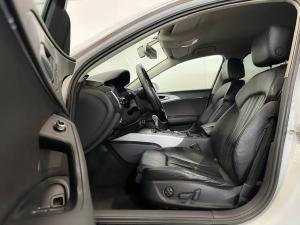 White Audi A6 2013 in Jurmala, with an engine capacity of 3.00 L and mileage of 250 thousand km for 8950 €, photo 28 on AUTOMOTO.COM.LV