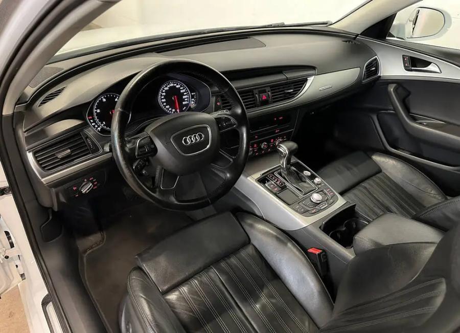 White Audi A6 2013 in Jurmala, with an engine capacity of 3.00 L and mileage of 250 thousand km for 8950 €, photo 30 on AUTOMOTO.COM.LV