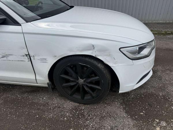 Balts Audi A6 2013 Telšiai, ar dzinēja tilpumu 1.97 L un nobraukumu 223 tūkst. km par 5800 €, foto 3 vietnē AUTOMOTO.COM.LV