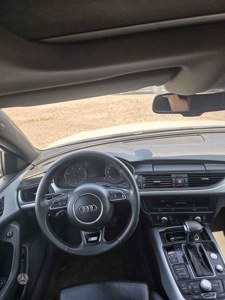 White Audi A6 2013 in Marijampole, with an engine capacity of 3.00 L and mileage of 300 thousand km for 6200 €, photo 21 on AUTOMOTO.COM.LV