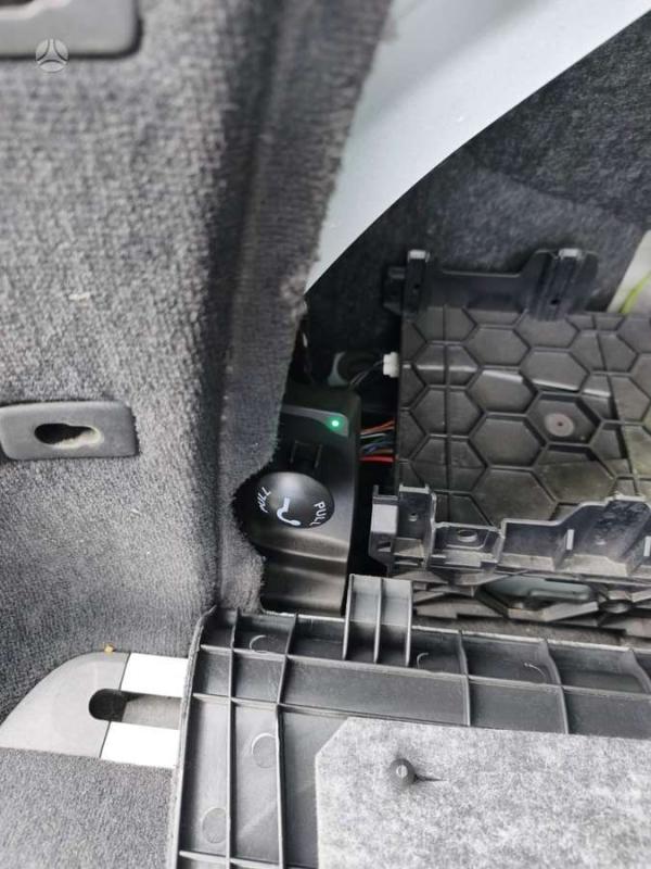Balts Audi A6 2013 Šauļi, ar dzinēja tilpumu 1.97 L un nobraukumu 283 tūkst. km par 9000 €, foto 7 vietnē AUTOMOTO.COM.LV