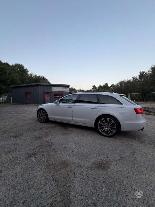White Audi A6 2013 in Kaunas, with an engine capacity of 2.97 L and mileage of 320 thousand km for 8900 €, photo 9 on AUTOMOTO.COM.LV