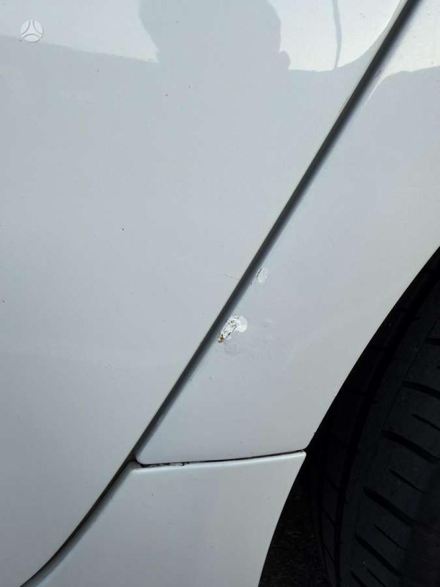 White Audi A6 2014 in Kaunas, with an engine capacity of 2.97 L and mileage of 287 thousand km for 11200 €, photo 10 on AUTOMOTO.COM.LV