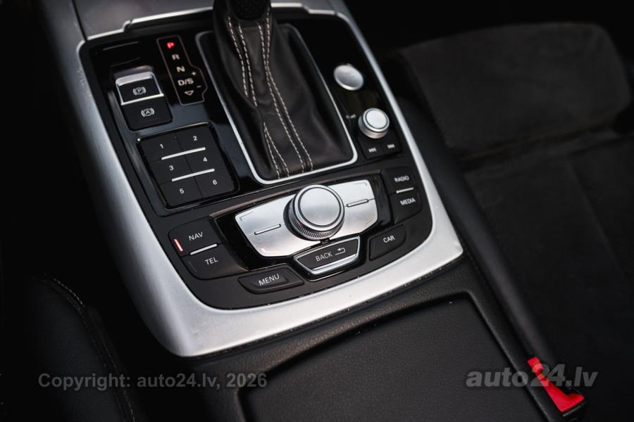 White Audi A6 2015 in Tallinn, with an engine capacity of 3.00 L and mileage of 287 thousand km for 15900 €, photo 25 on AUTOMOTO.COM.LV