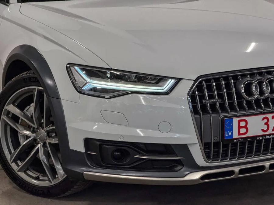 White Audi A6 2015 in Jurmala, with an engine capacity of 3.00 L and mileage of 267 thousand km for 16750 €, photo 6 on AUTOMOTO.COM.LV