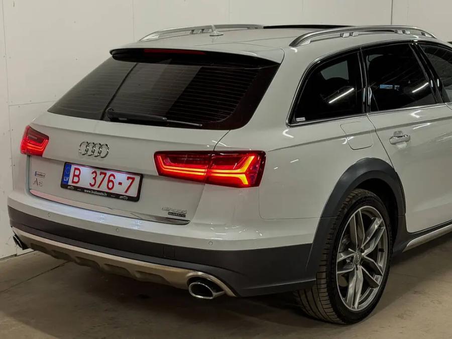 White Audi A6 2015 in Jurmala, with an engine capacity of 3.00 L and mileage of 267 thousand km for 16750 €, photo 16 on AUTOMOTO.COM.LV