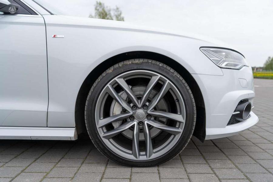 White Audi A6 2015 in Vilnius, with an engine capacity of 2.97 L and mileage of 200 thousand km for 18500 €, photo 5 on AUTOMOTO.COM.LV