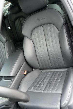 White Audi A6 2015 in Vilnius, with an engine capacity of 2.97 L and mileage of 200 thousand km for 18500 €, photo 23 on AUTOMOTO.COM.LV