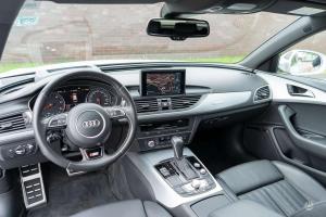White Audi A6 2015 in Vilnius, with an engine capacity of 2.97 L and mileage of 200 thousand km for 18500 €, photo 29 on AUTOMOTO.COM.LV
