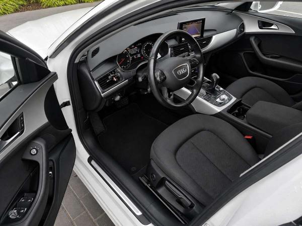White Audi A6 2015 in Vilnius, with an engine capacity of 1.97 L and mileage of 240 thousand km for 12450 €, photo 10 on AUTOMOTO.COM.LV