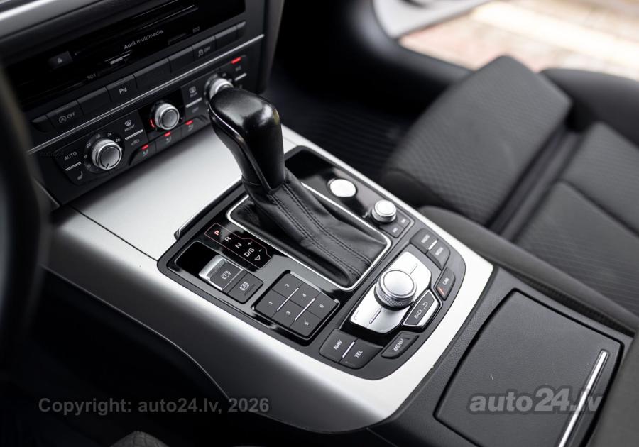 White Audi A6 2015 in Tallinn, with an engine capacity of 2.00 L and mileage of 260 thousand km for 10590 €, photo 18 on AUTOMOTO.COM.LV
