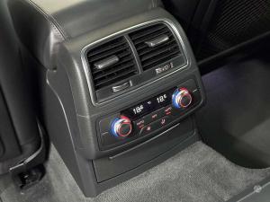 Balts Audi A6 2016 Marijampole, ar dzinēja tilpumu 2.97 L un nobraukumu 346 tūkst. km par 13300 €, foto 19 vietnē AUTOMOTO.COM.LV
