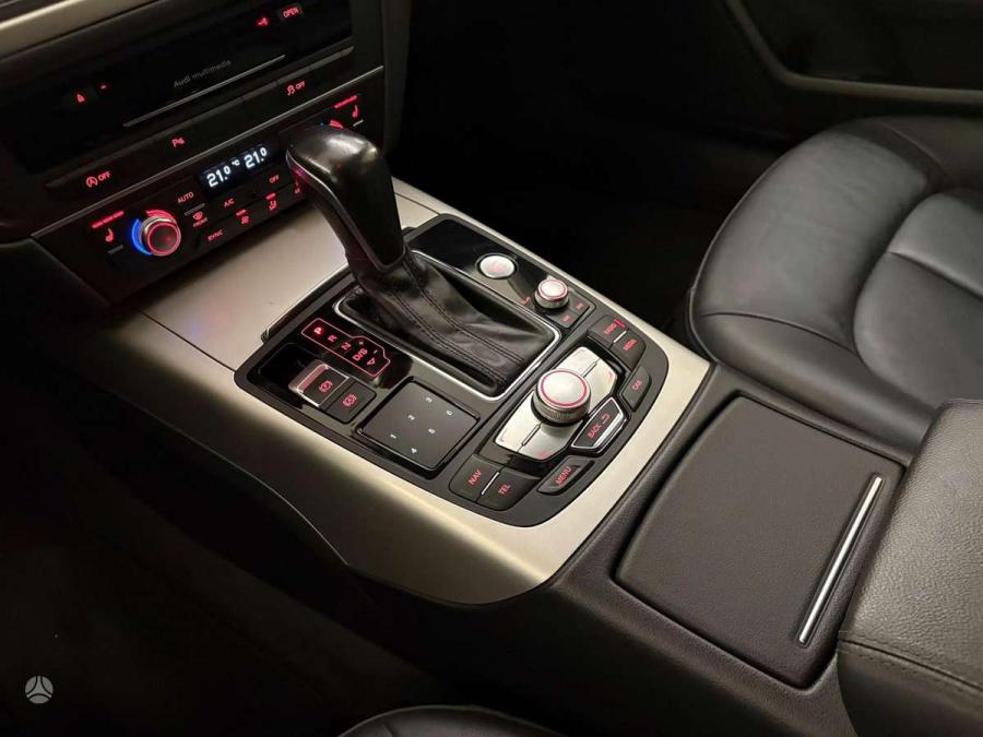 White Audi A6 2016 in Marijampole, with an engine capacity of 2.97 L and mileage of 277 thousand km for 11650 €, photo 13 on AUTOMOTO.COM.LV