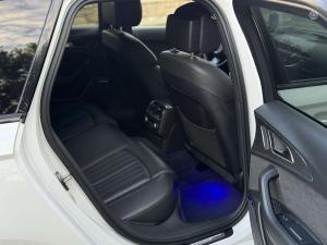 White Audi A6 2017 in Vilnius, with an engine capacity of 3.00 L and mileage of 178 thousand km for 18650 €, photo 12 on AUTOMOTO.COM.LV