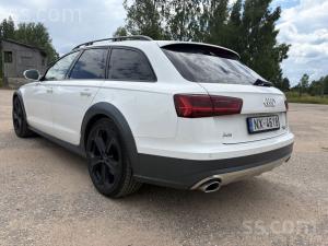 White Audi A6 2017 in Daugavpils, with an engine capacity of 3.00 L and mileage of 224 thousand km for 16990 €, photo 5 on AUTOMOTO.COM.LV