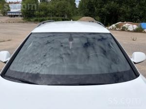 White Audi A6 2017 in Daugavpils, with an engine capacity of 3.00 L and mileage of 224 thousand km for 16990 €, photo 6 on AUTOMOTO.COM.LV