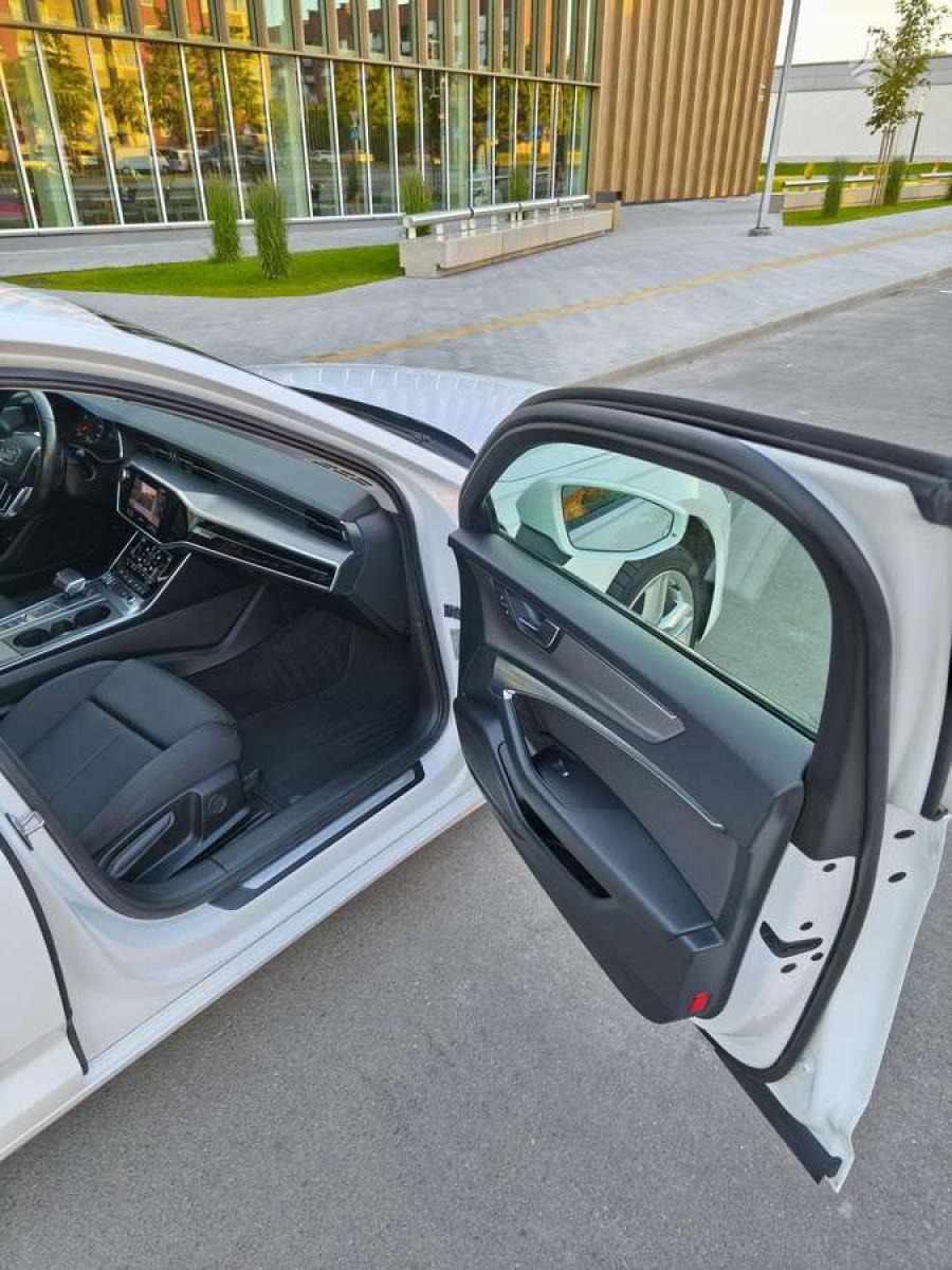 White Audi A6 2019 in Klaipeda, with an engine capacity of 1.97 L and mileage of 131 thousand km for 24000 €, photo 15 on AUTOMOTO.COM.LV