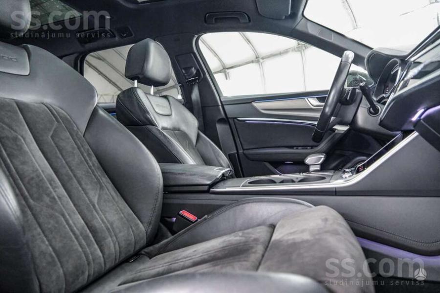 White Audi A6 2019 in Riga, with an engine capacity of 3.00 L and mileage of 234 thousand km for 32800 €, photo 12 on AUTOMOTO.COM.LV