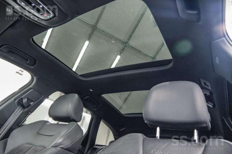 White Audi A6 2019 in Riga, with an engine capacity of 3.00 L and mileage of 234 thousand km for 32800 €, photo 16 on AUTOMOTO.COM.LV