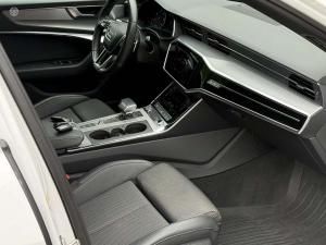 White Audi A6 2019 in Jonava, with an engine capacity of 1.97 L and mileage of 226 thousand km for 19200 €, photo 23 on AUTOMOTO.COM.LV