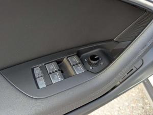 Balts Audi A6 2020 Prienai, ar dzinēja tilpumu 3.00 L un nobraukumu 228 tūkst. km par 29000 €, foto 19 vietnē AUTOMOTO.COM.LV