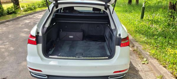 Balts Audi A6 2023 Elektrėnai, ar dzinēja tilpumu 2.97 L un nobraukumu 177 tūkst. km par 26895 €, foto 9 vietnē AUTOMOTO.COM.LV
