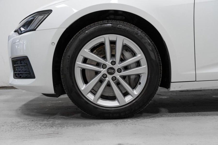 Balts Audi A6 2025 Viļņa, ar dzinēja tilpumu 2.00 L un nobraukumu 17 tūkst. km par 46500 €, foto 24 vietnē AUTOMOTO.COM.LV